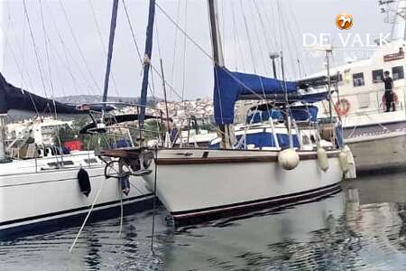 ENDURANCE 37 sailing yacht for sale | De Valk Yacht broker