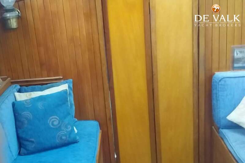 ENDURANCE 37 sailing yacht for sale | De Valk Yacht broker