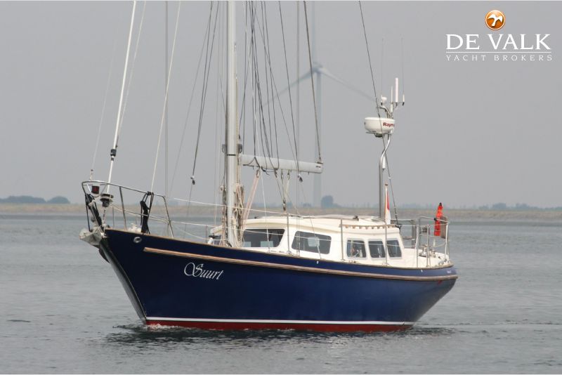 ENDURANCE 38 sailing yacht for sale | De Valk Yacht Brokers