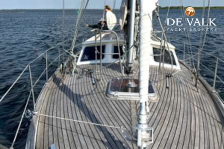 ENDURANCE 38 sailing yacht for sale | De Valk Yacht broker