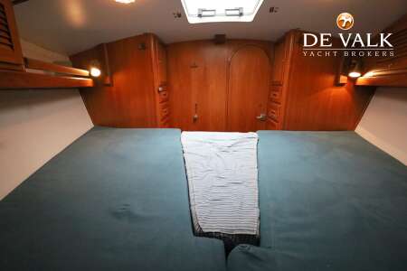 ENDURANCE 38 sailing yacht for sale | De Valk Yacht broker