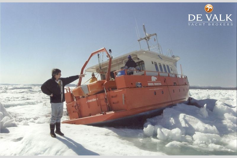 EXPLORER VESSEL motor yacht for sale | De Valk Yacht Brokers