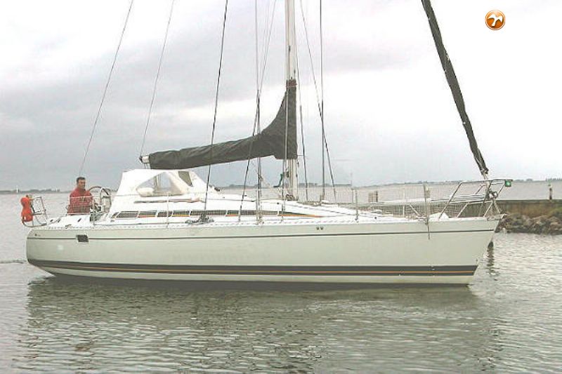 FEELING 1040 sailing yacht for sale | De Valk Yacht Brokers