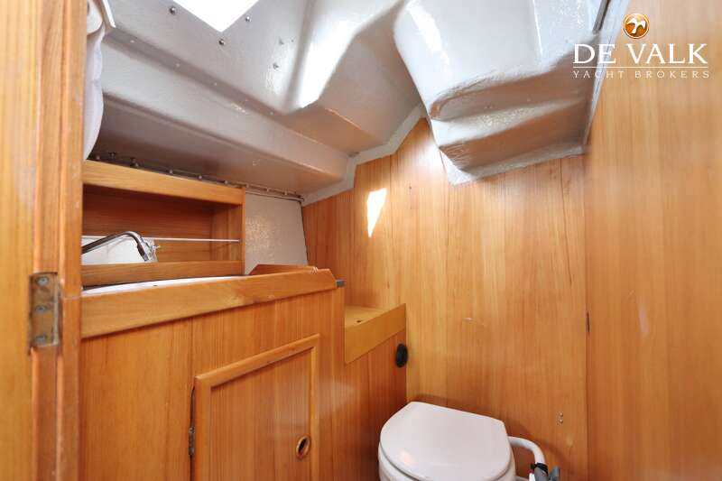 FEELING 286 sailing yacht for sale | De Valk Yacht broker