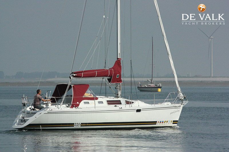 FEELING 326 sailing yacht for sale | De Valk Yacht Brokers