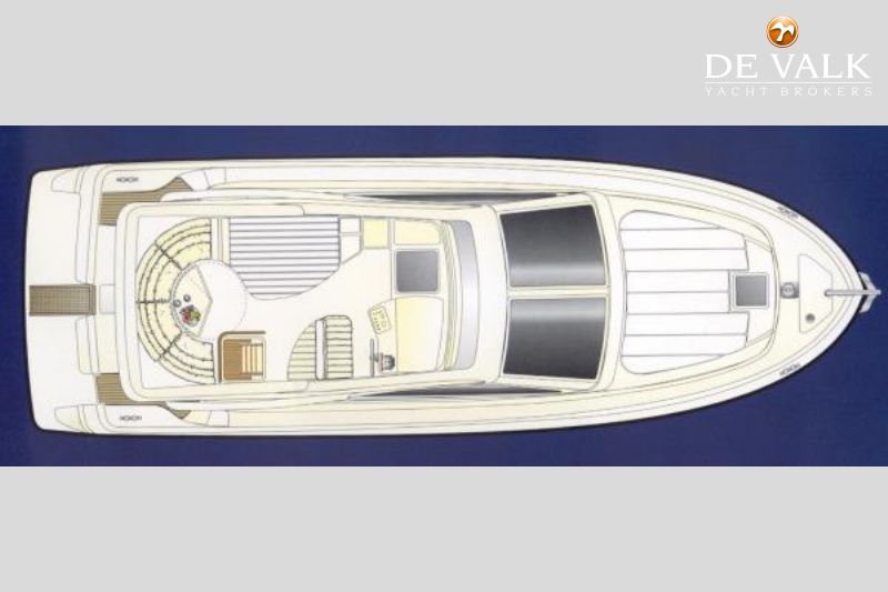 FERRETTI 430 motor yacht for sale | De Valk Yacht Brokers