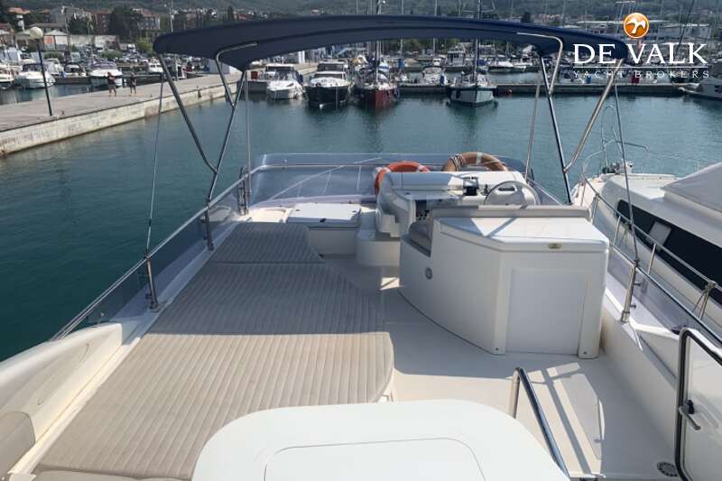 FERRETTI 500 ELITE motor yacht for sale | De Valk Yacht broker