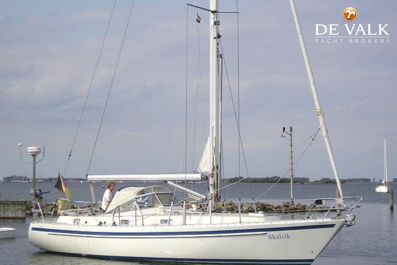 FORGUS 37 sailing yacht for sale | De Valk Yacht Brokers