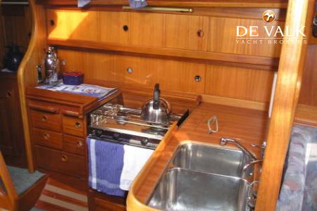 FORGUS 37 sailing yacht for sale | De Valk Yacht broker