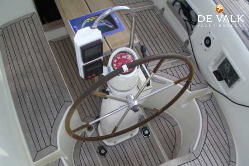 FORGUS 37 sailing yacht for sale | De Valk Yacht Brokers