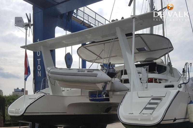 FOUNTAINE PAJOT LAVEZZI 40 sailing yacht for sale | De Valk Yacht Brokers