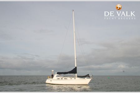 FREEDOM 38 sailing yacht for sale | De Valk Yacht broker