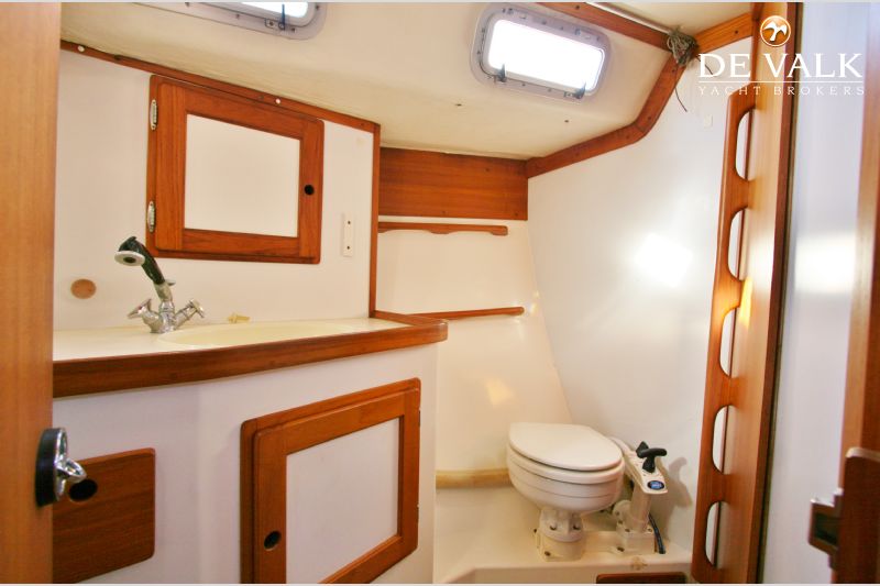 FREEDOM 38 sailing yacht for sale | De Valk Yacht Brokers