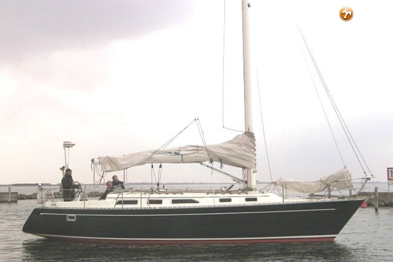 FREEDOM 38 sailing yacht for sale | De Valk Yacht Brokers