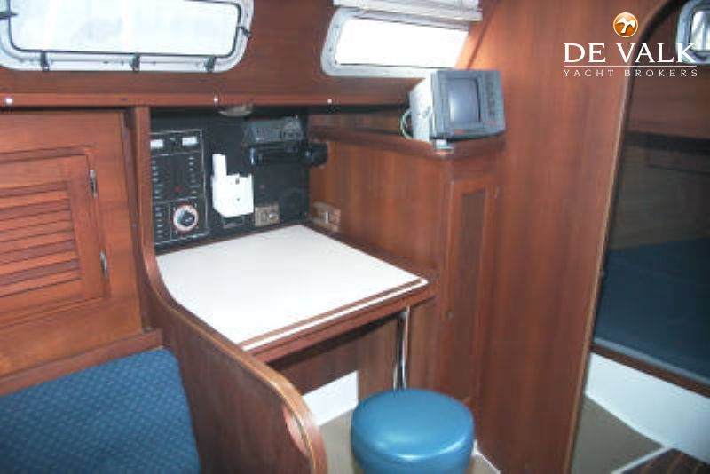 FREEDOM 38 sailing yacht for sale | De Valk Yacht Brokers