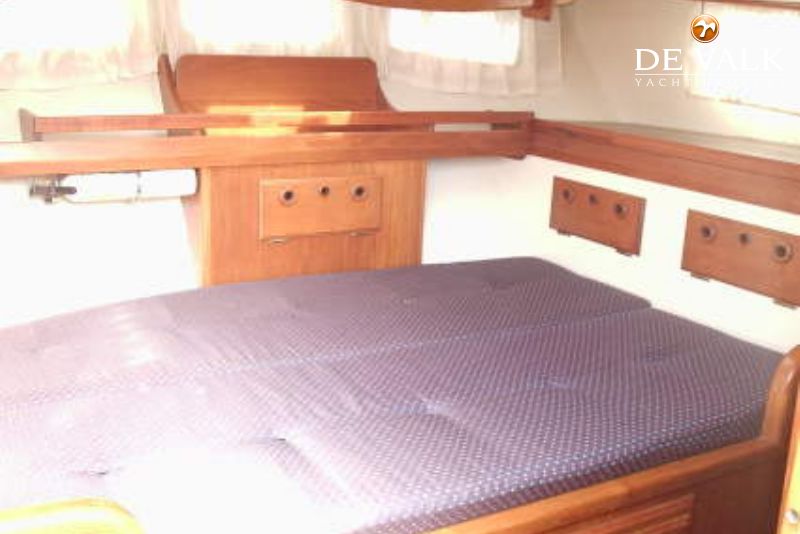 FREEDOM 40 Centreboard sailing yacht for sale | De Valk Yacht Brokers