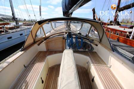 FREEDOM 44 sailing yacht for sale | De Valk Yacht broker