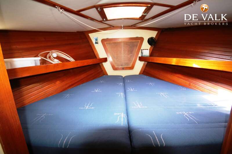 FREEDOM 44 sailing yacht for sale | De Valk Yacht broker