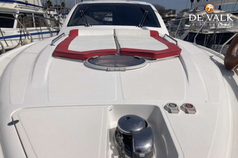 GENESIS CIELO 50 motor yacht for sale | De Valk Yacht broker