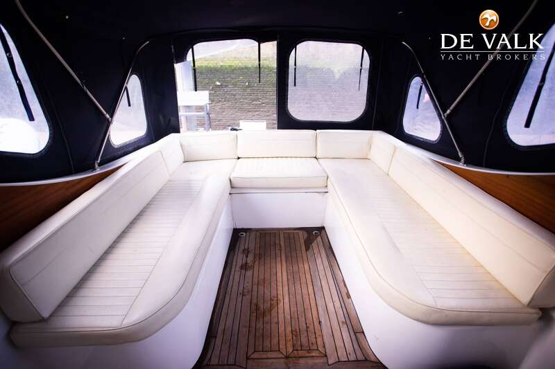 GRAND AZUR 33 motor yacht for sale | De Valk Yacht broker