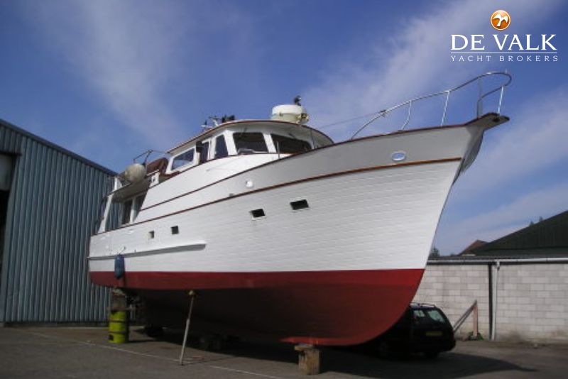 GRAND BANKS ALASKAN 49 motor yacht for sale | De Valk Yacht broker