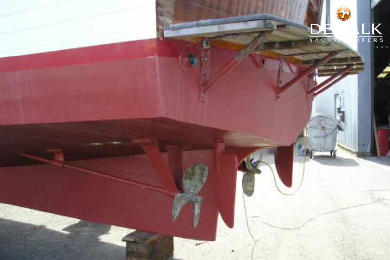 GRAND BANKS ALASKAN 49 motor yacht for sale | De Valk Yacht Brokers