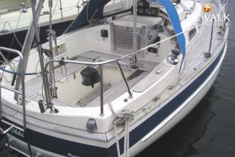 HALLBERG RASSY 29 sailing yacht for sale | De Valk Yacht Brokers