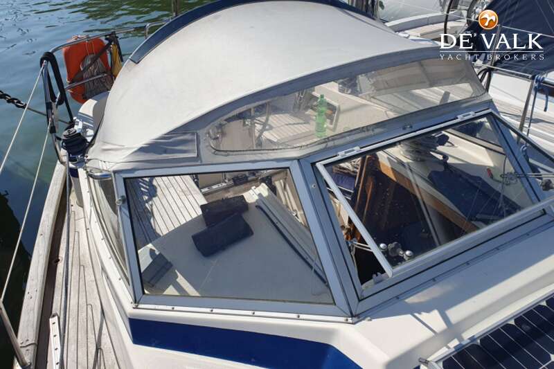 HALLBERG RASSY 312 MKII sailing yacht for sale | De Valk Yacht broker