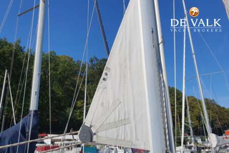 HALLBERG RASSY 312 MKII sailing yacht for sale | De Valk Yacht broker