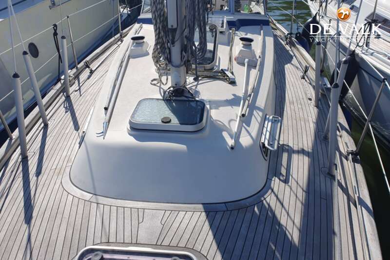 HALLBERG RASSY 312 MKII sailing yacht for sale | De Valk Yacht broker