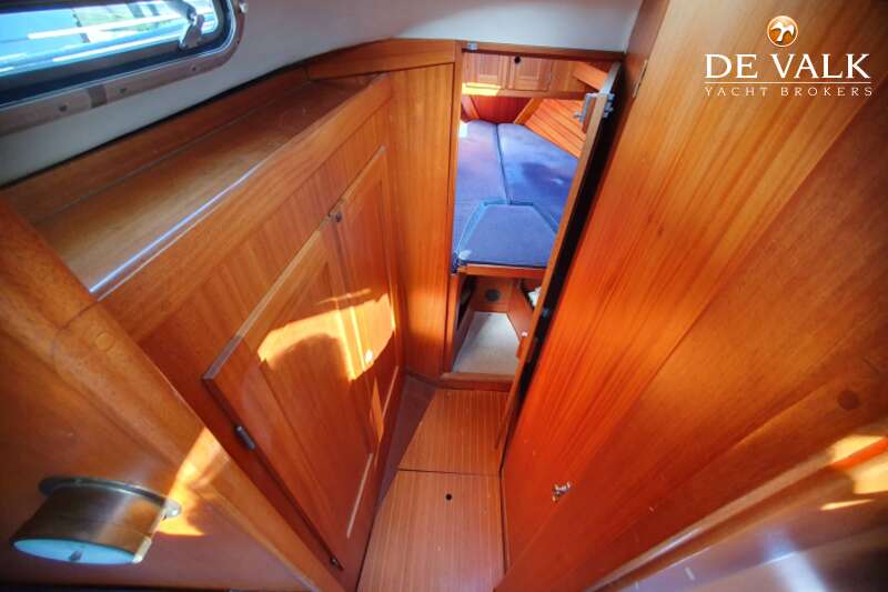 HALLBERG RASSY 312 MKII sailing yacht for sale | De Valk Yacht broker