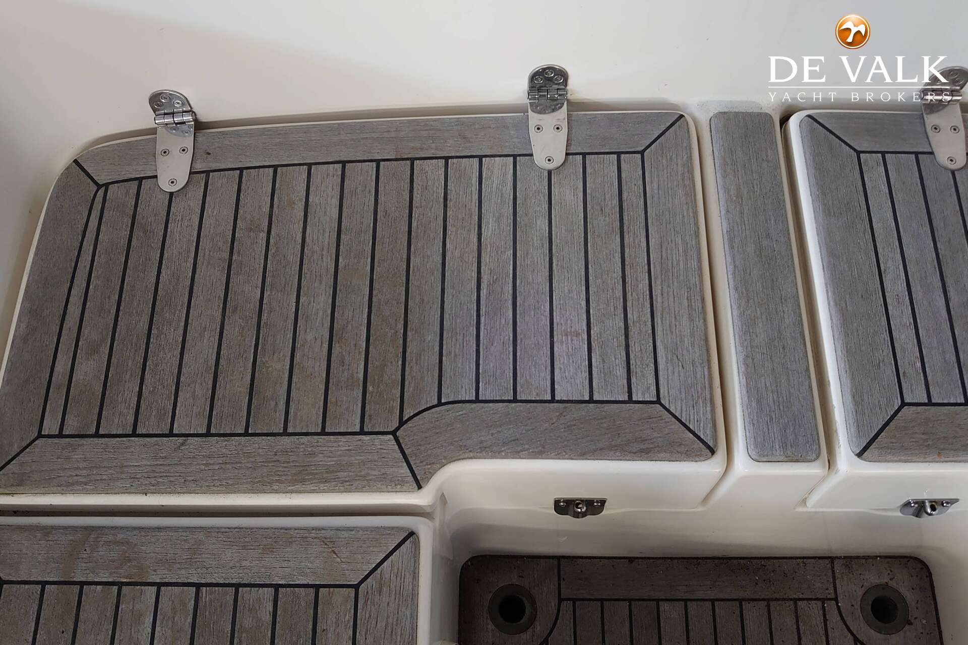 HALLBERG RASSY 342 sailing yacht for sale | De Valk Yacht broker