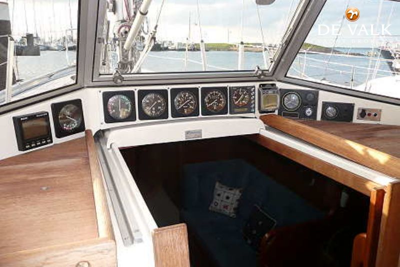 HALLBERG RASSY 352 sailing yacht for sale | De Valk Yacht Brokers