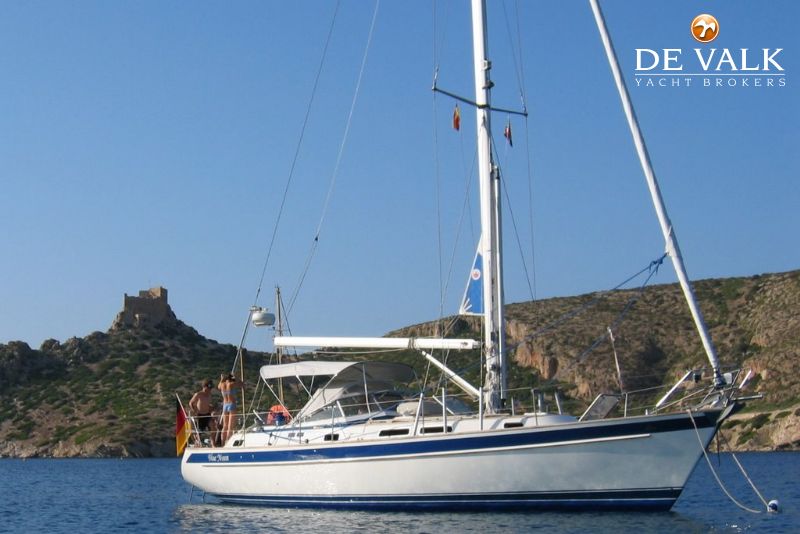 HALLBERG RASSY 39 sailing yacht for sale | De Valk Yacht Brokers