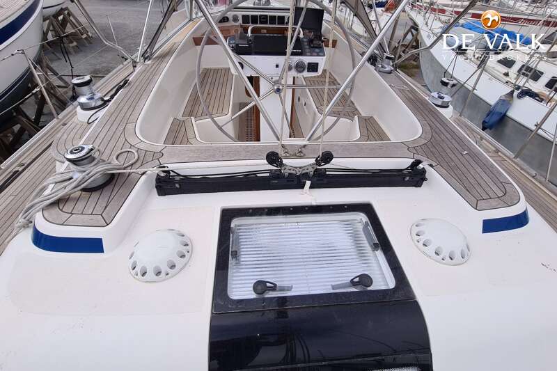 HALLBERG RASSY 40C sailing yacht for sale | De Valk Yacht broker
