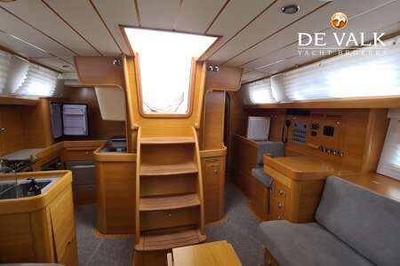 HALLBERG RASSY 40C sailing yacht for sale | De Valk Yacht broker