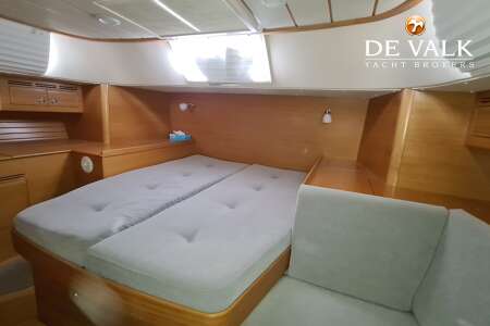 HALLBERG RASSY 40C sailing yacht for sale | De Valk Yacht broker