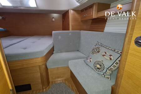 HALLBERG RASSY 40C sailing yacht for sale | De Valk Yacht broker