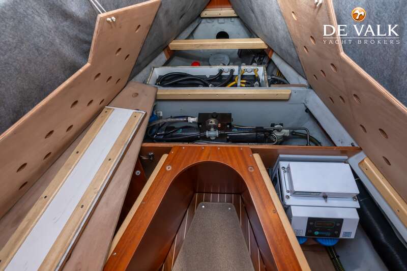 HALLBERG RASSY 412 sailing yacht for sale | De Valk Yacht broker