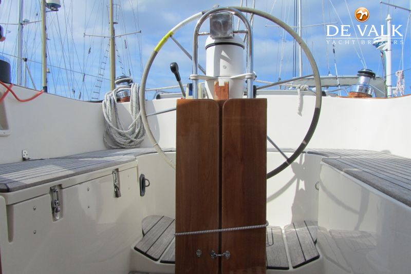 HALLBERG RASSY 42E sailing yacht for sale | De Valk Yacht Brokers