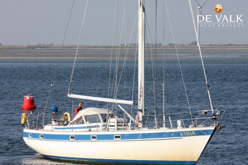 HALLBERG RASSY 42E sailing yacht for sale | De Valk Yacht Brokers