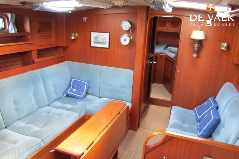 HALLBERG RASSY 42E sailing yacht for sale | De Valk Yacht Brokers