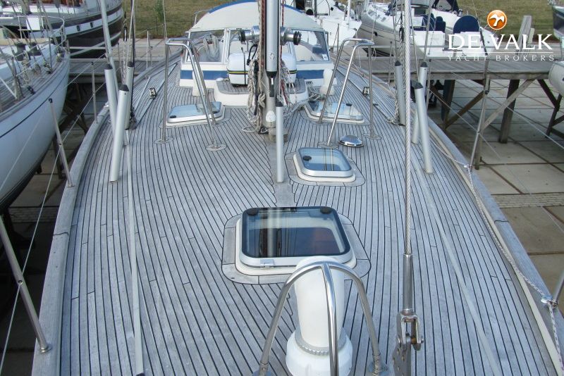 HALLBERG RASSY 42E sailing yacht for sale | De Valk Yacht Brokers