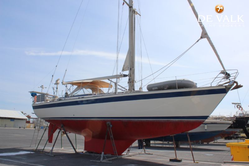HALLBERG RASSY 45 sailing yacht for sale | De Valk Yacht Brokers