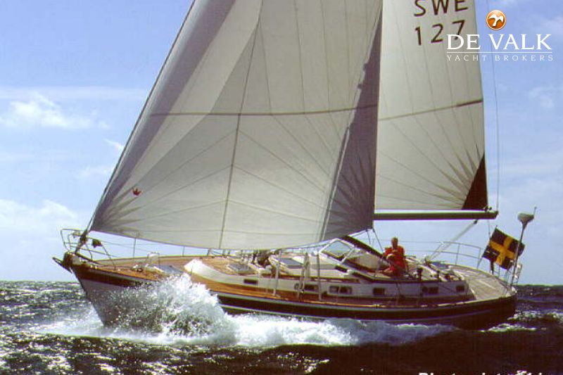 HALLBERG RASSY 46 sailing yacht for sale | De Valk Yacht Brokers