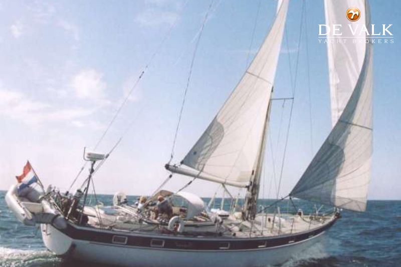 HALLBERG RASSY 49 sailing yacht for sale | De Valk Yacht broker