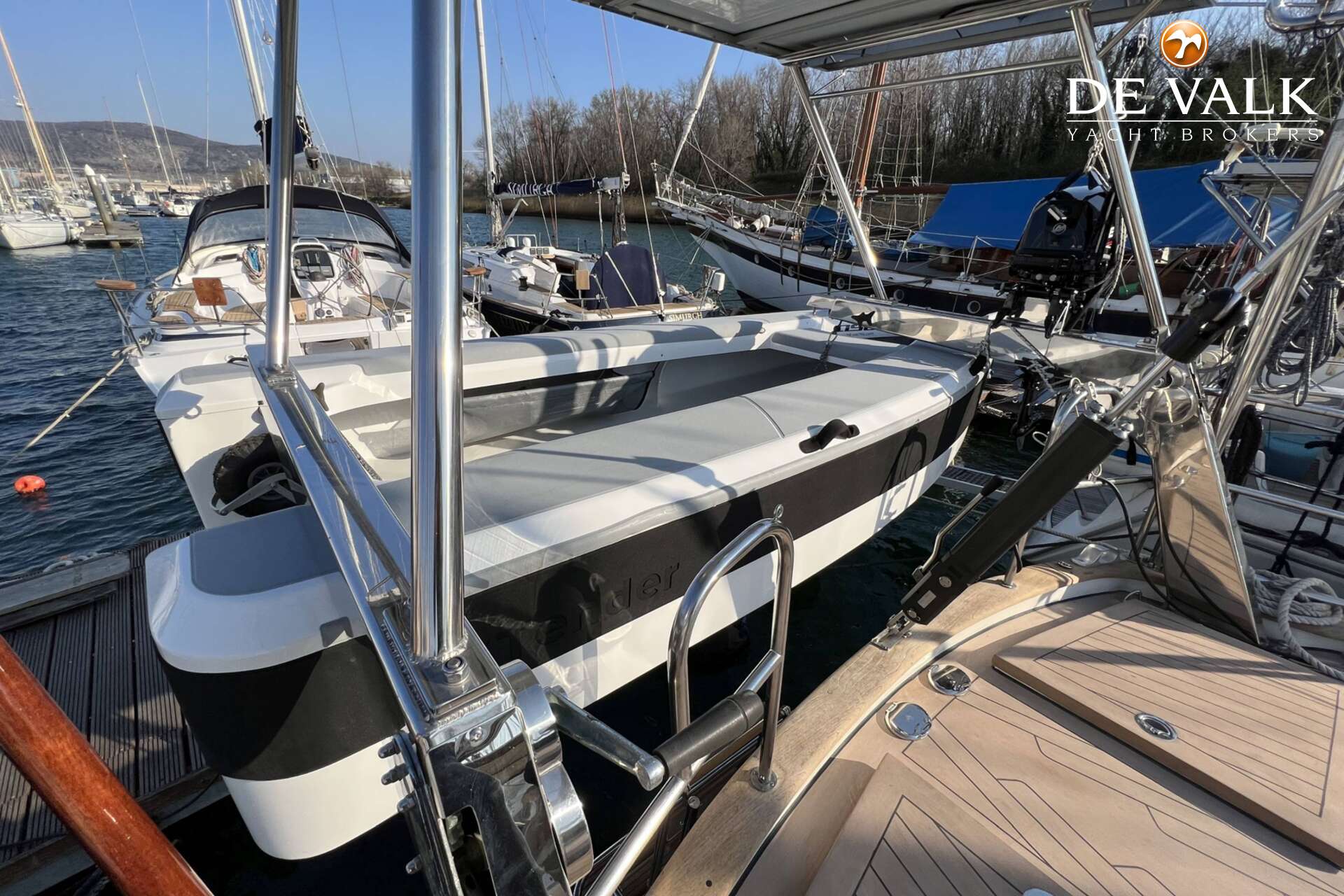 HALLBERG RASSY 49 sailing yacht for sale | De Valk Yacht broker