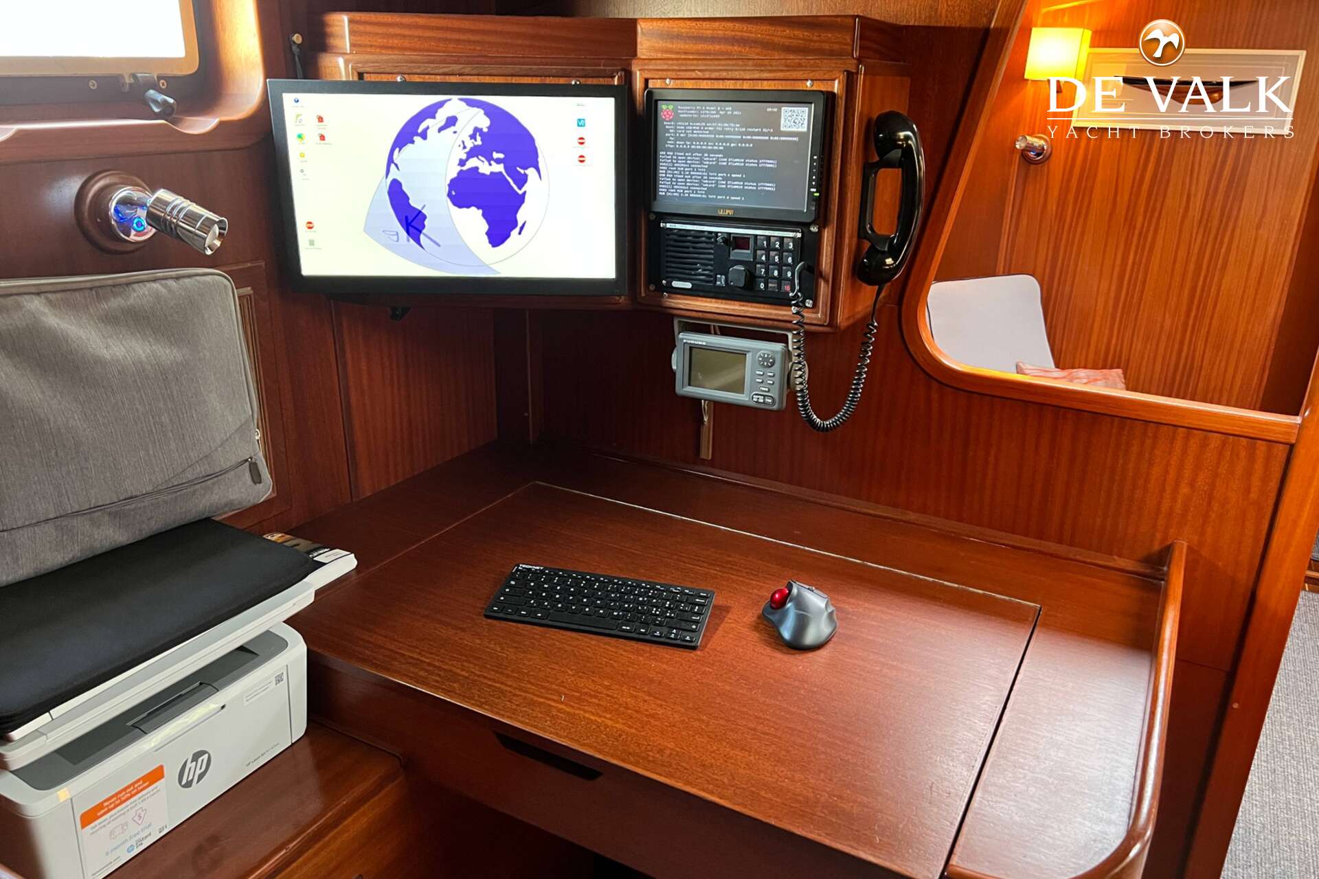 HALLBERG RASSY 49 sailing yacht for sale | De Valk Yacht broker