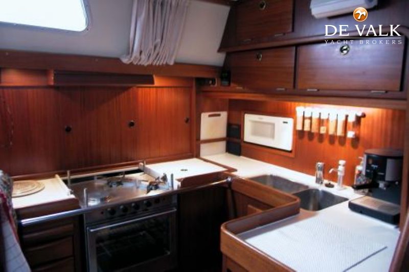 HALLBERG RASSY 53 sailing yacht for sale | De Valk Yacht Brokers