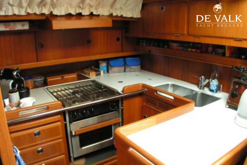 HALLBERG RASSY 53 sailing yacht for sale | De Valk Yacht Brokers